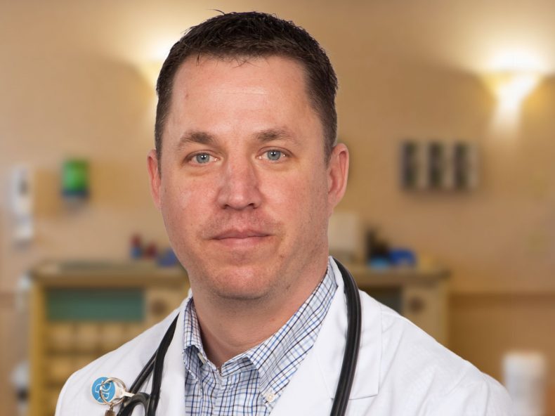 Dr. Schmidt Honored by Medical Graduates - Trinity Health