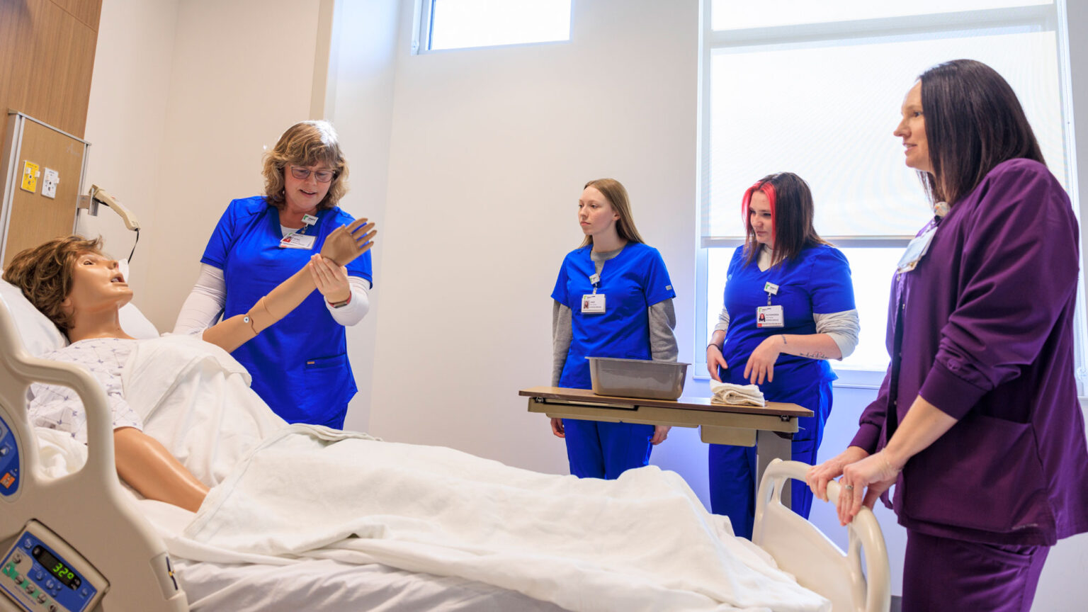 Certified Nursing Assistant (CNA) Training - Trinity Health